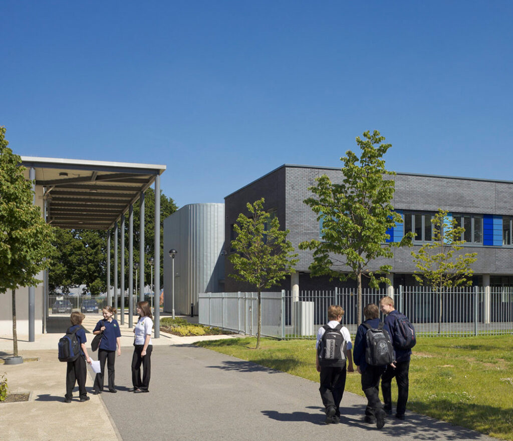 New Partnership Facility, Thomas Bennett Community College | Invesis