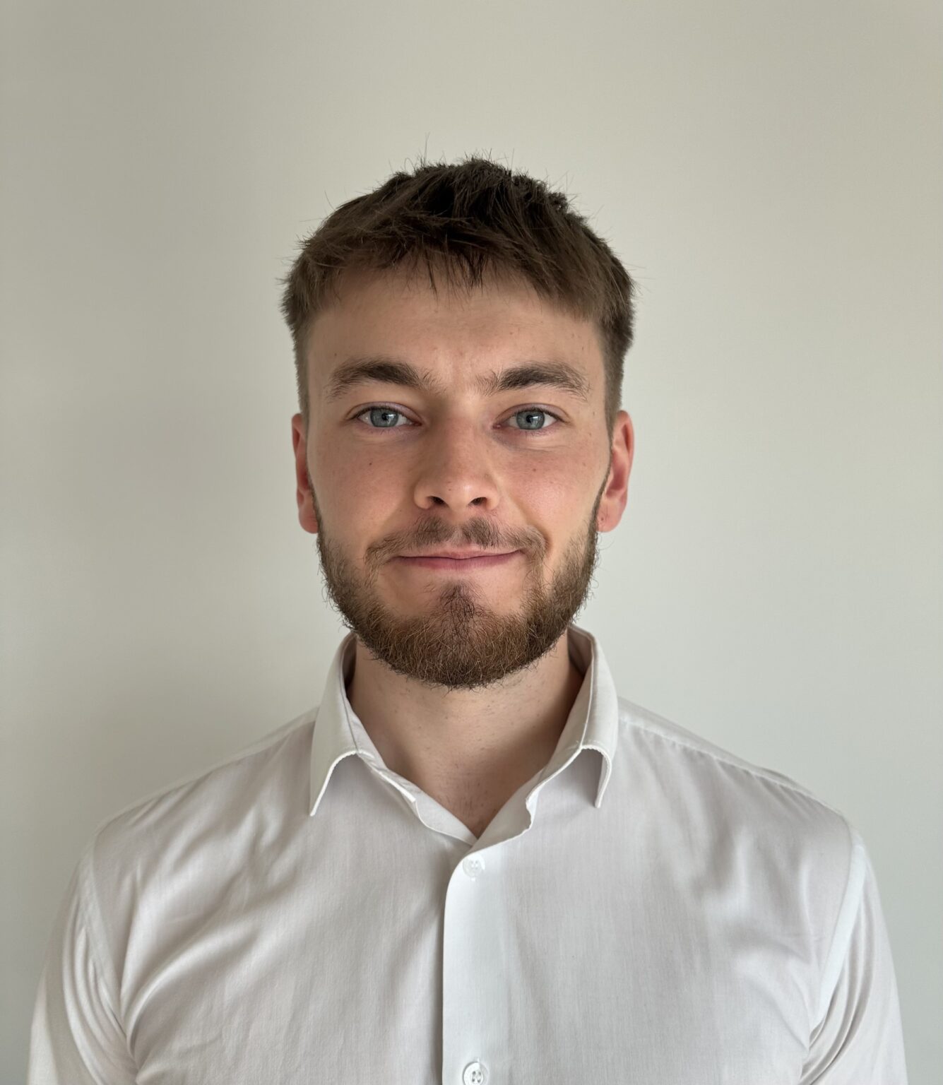 Connor Love | Invesis