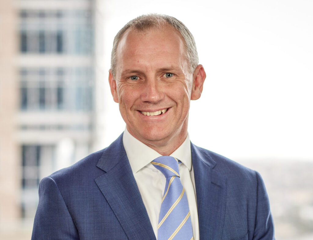 Simon Hunter | Invesis